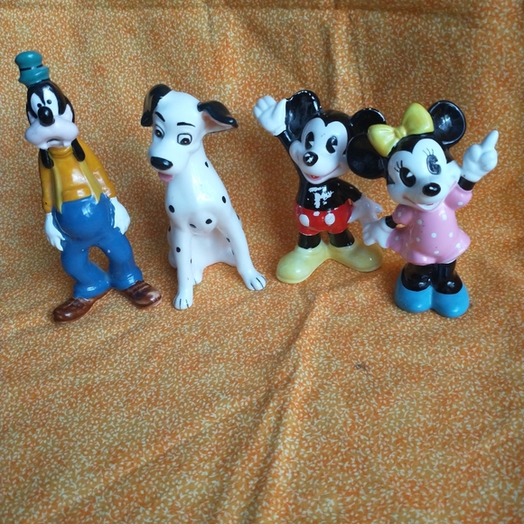 DISNEY ORODUCTIONS | Other | 4 Vintage Walt Disney Productions ...